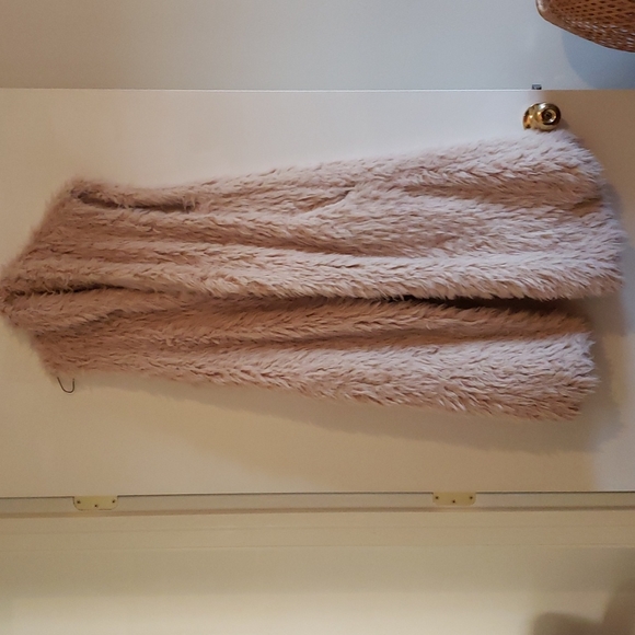 Wishlist | Jackets & Coats | Shag Vest Measures 42 Inches From Neck To ...